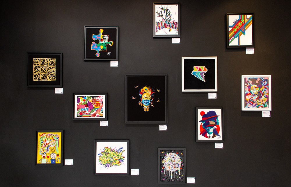 exposition-outsiders-galerie-lyon-oeuvre-art-brodee-vangart - Sabrina ...